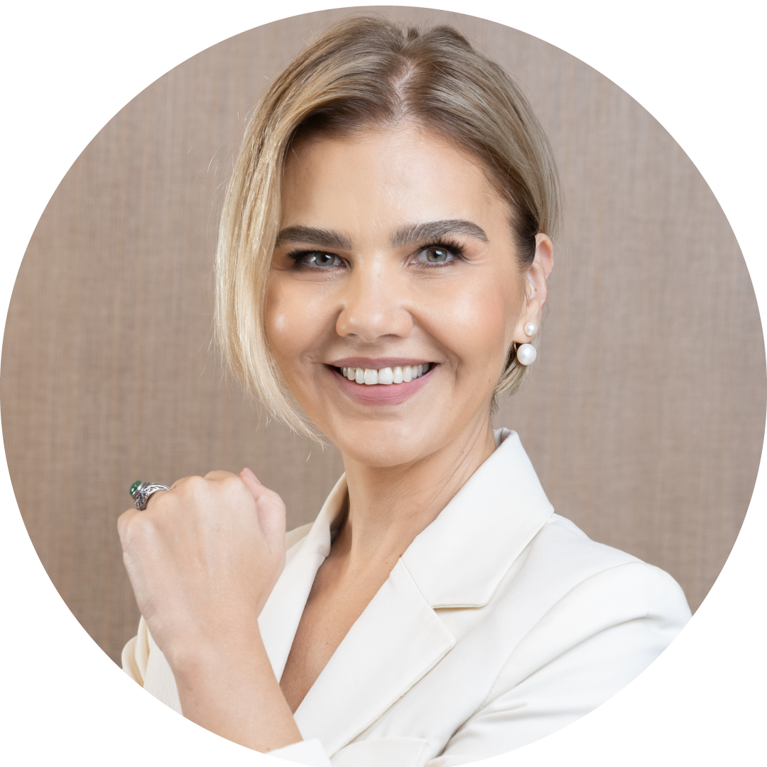 Sonia Nastase - השופטים של מיזם השנה